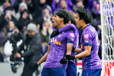 J1、広島が開幕2連勝｜北日本新聞webunプラス
