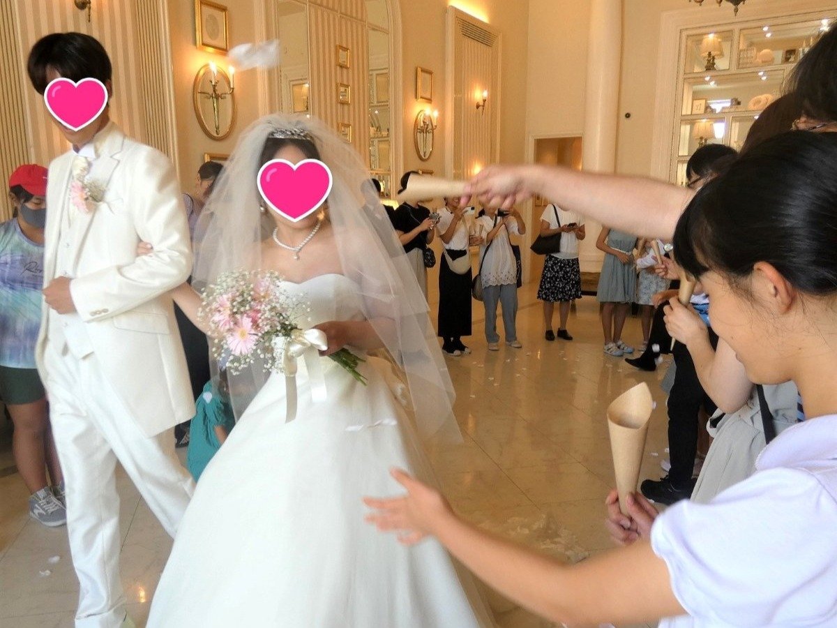 フラワーシャワーにブーケトスも！憧れのウエディング体験【夏休み体験記⑧】 コノコト｜北日本新聞webunプラス