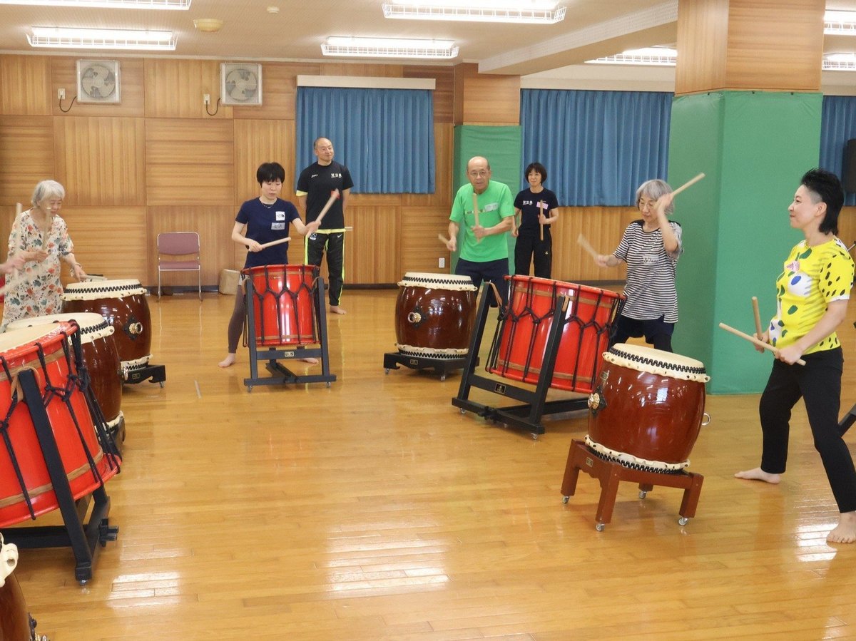 和太鼓の基礎 楽しく学んで 小矢部「和太鼓笑美」ワークショップ｜北日本新聞webunプラス