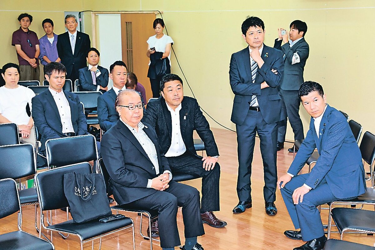 融和への難路ー高岡・出町市政スタート＜下＞自民党市連原則破り当選に反発 市長側「是々非々が適切」｜北日本新聞webunプラス
