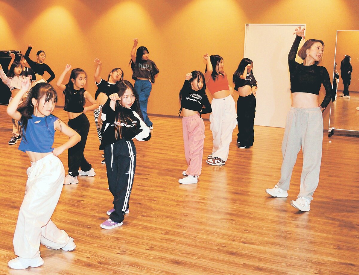 プロダンサーMARIEさん、踊る楽しさ伝えたい 富山の幼老複合施設で6日からダンス教室｜北日本新聞webunプラス