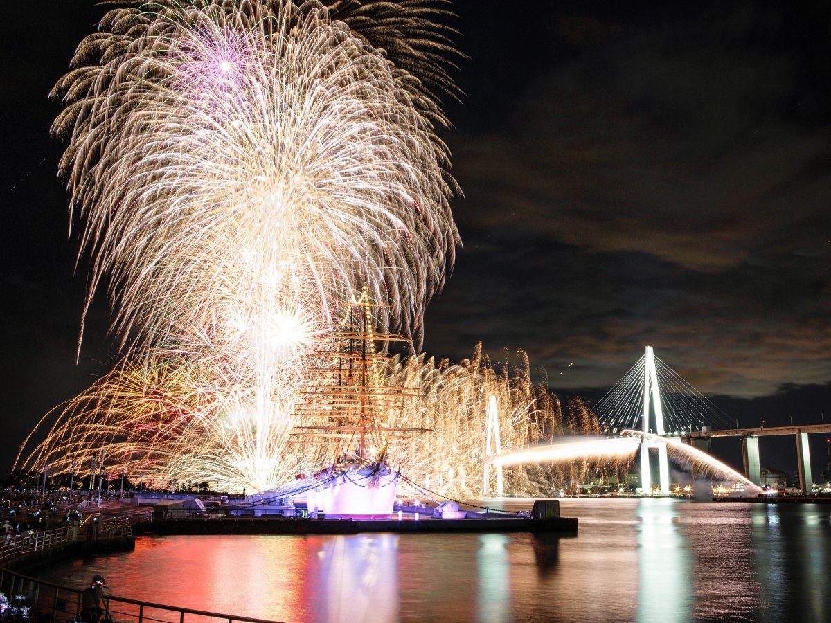 富山新港花火大会｜北日本新聞webunプラス