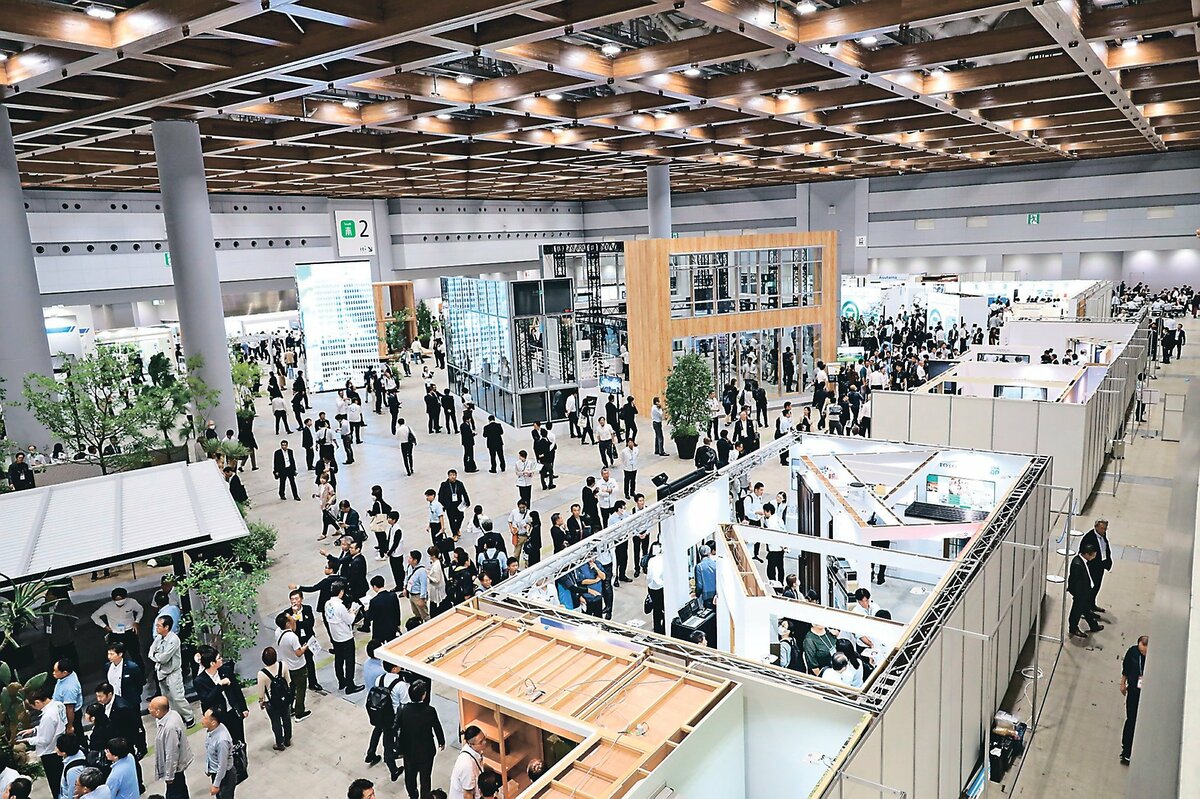 溶接ロボや木製窓紹介 東京でYKK AP展示会｜北日本新聞webunプラス