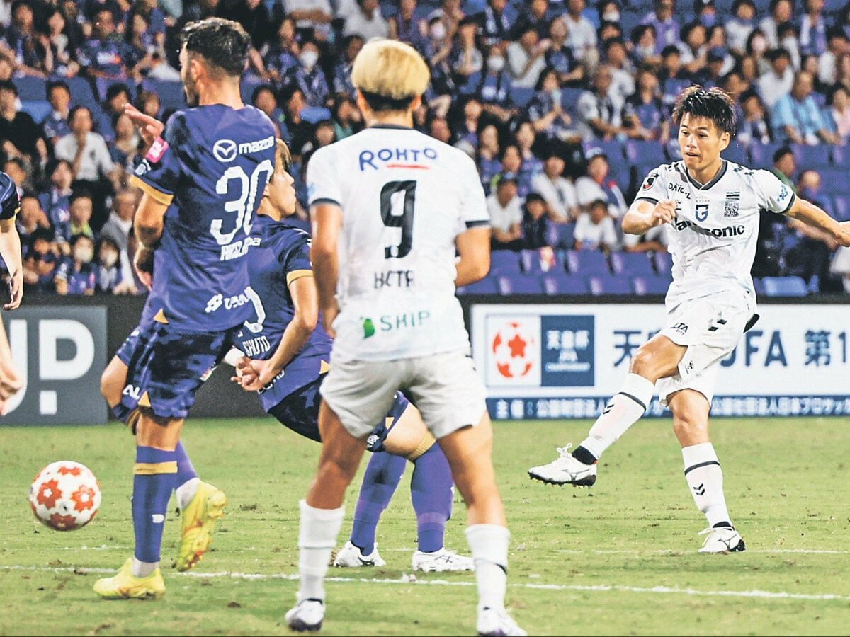 G大阪、広島破り4強 サッカー天皇杯準々決勝｜北日本新聞webunプラス