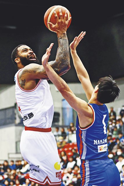 グラウジーズ競り負け3連敗 福岡に100－105｜北日本新聞webunプラス