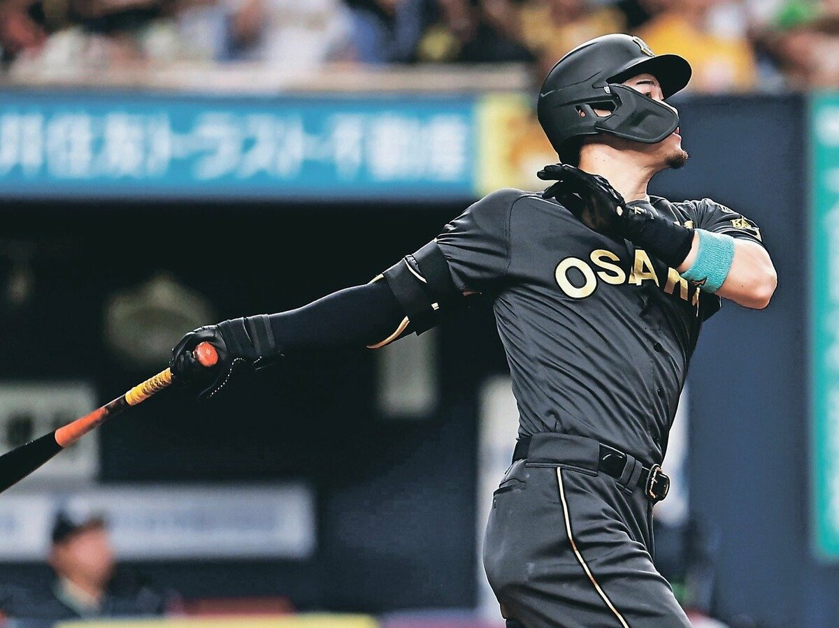 阪神の佐藤輝、三冠王視野 プロ野球｜北日本新聞webunプラス