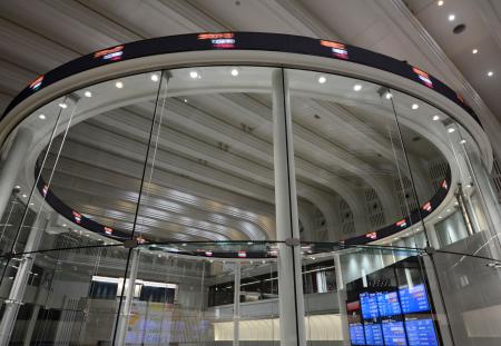 東証、終値は336円高｜北日本新聞webunプラス