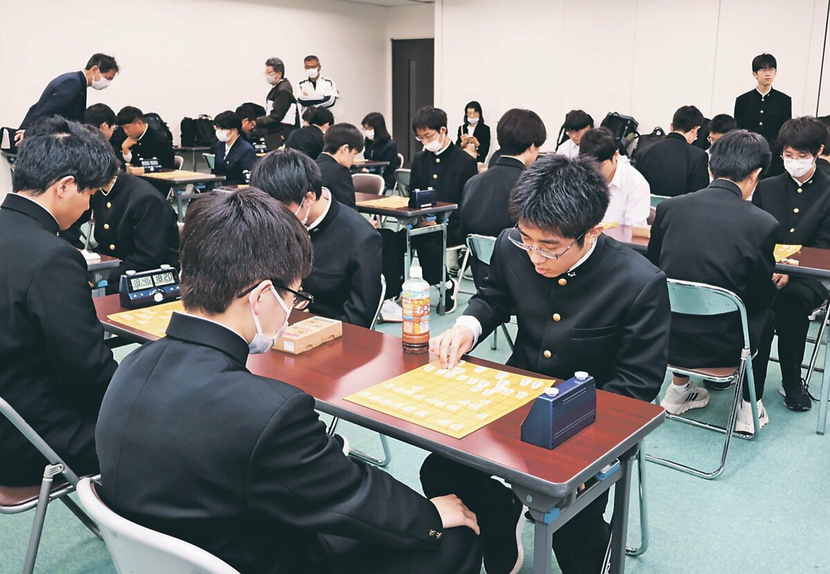 県高校将棋、富山が男子団体V 個人は佐野さん（富山）・油本さん（新川みどり野）｜北日本新聞webunプラス