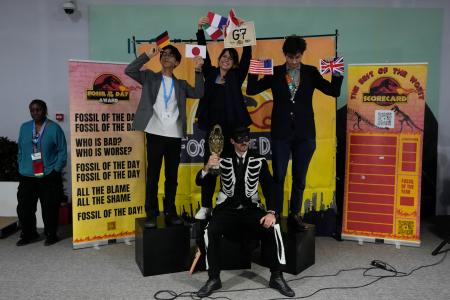 G7に「化石賞」｜北日本新聞webunプラス