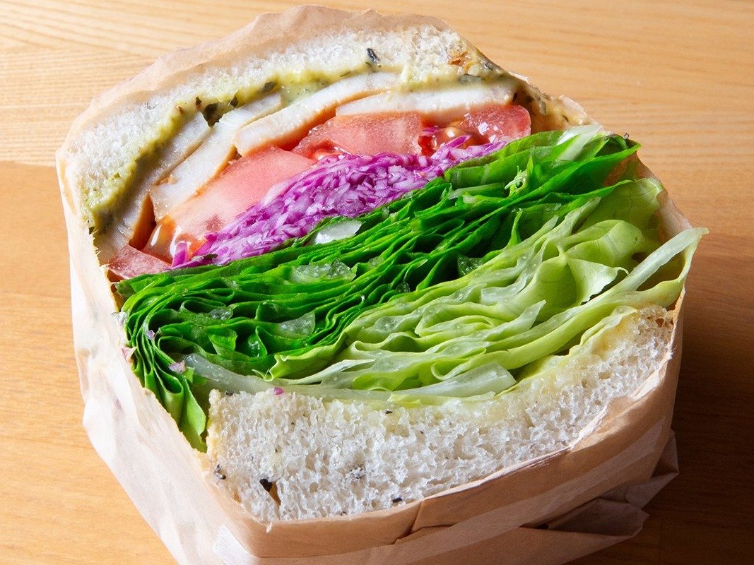 厚さなんと9cmのも！ ボリューミーサンド4選【⑤富山の分厚いグルメ特集】｜北日本新聞webunプラス