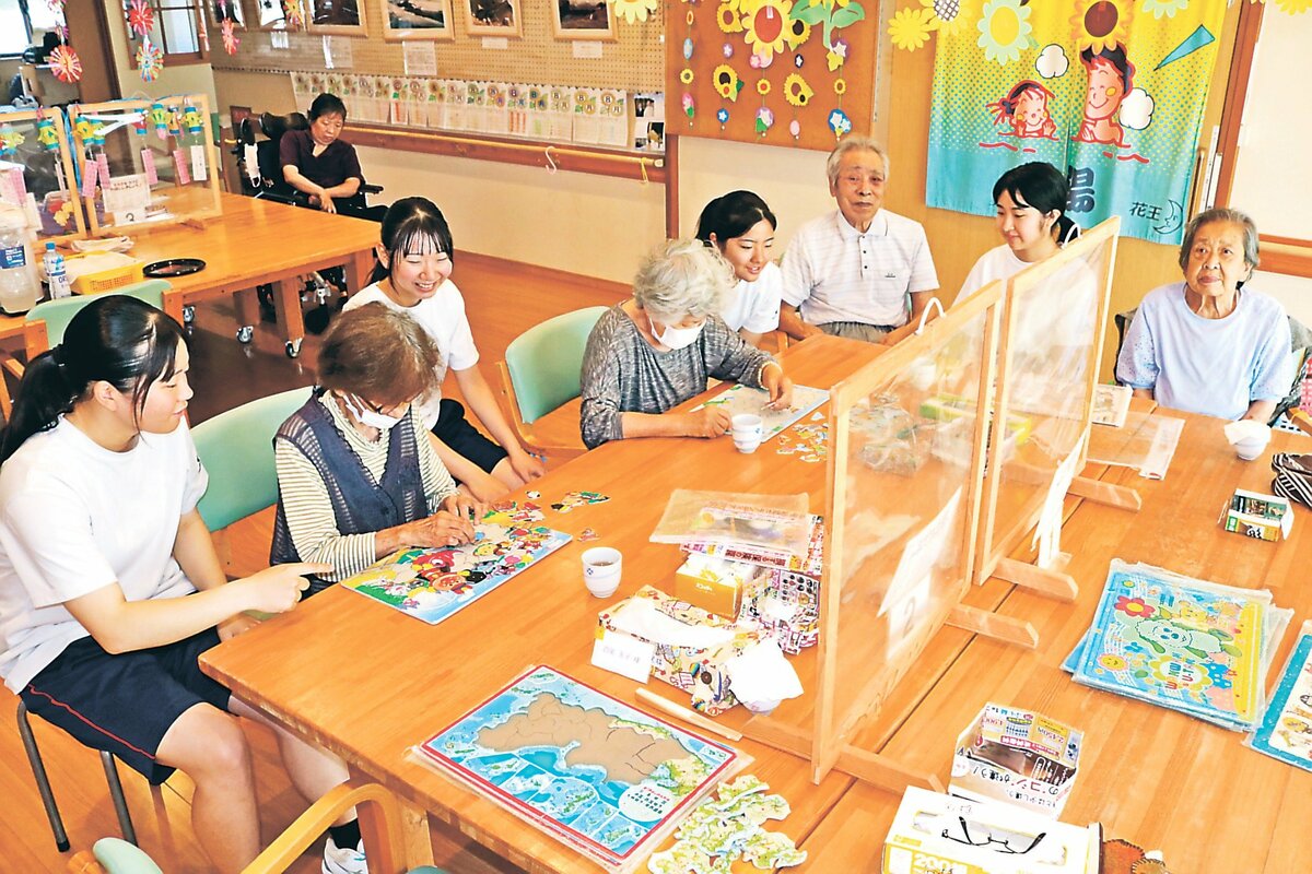 介護への理解深めて 黒部の富山型デイ施設が初の高校生研修受け入れ、桜井高生5人参加｜北日本新聞webunプラス