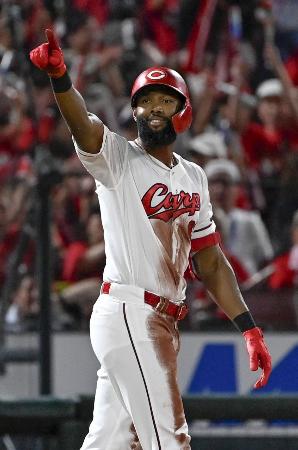 広3―2巨（27日）｜北日本新聞webunプラス