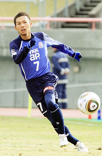 カターレ中盤の要、朝日MVP｜北日本新聞webunプラス