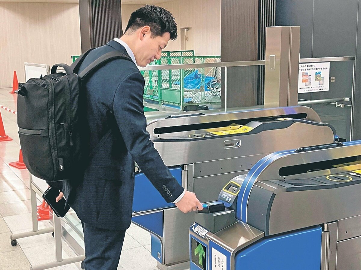 タッチ決済で乗車、26年の全国展開目指す 三井住友カード、訪日客は交通系IC不要｜北日本新聞webunプラス
