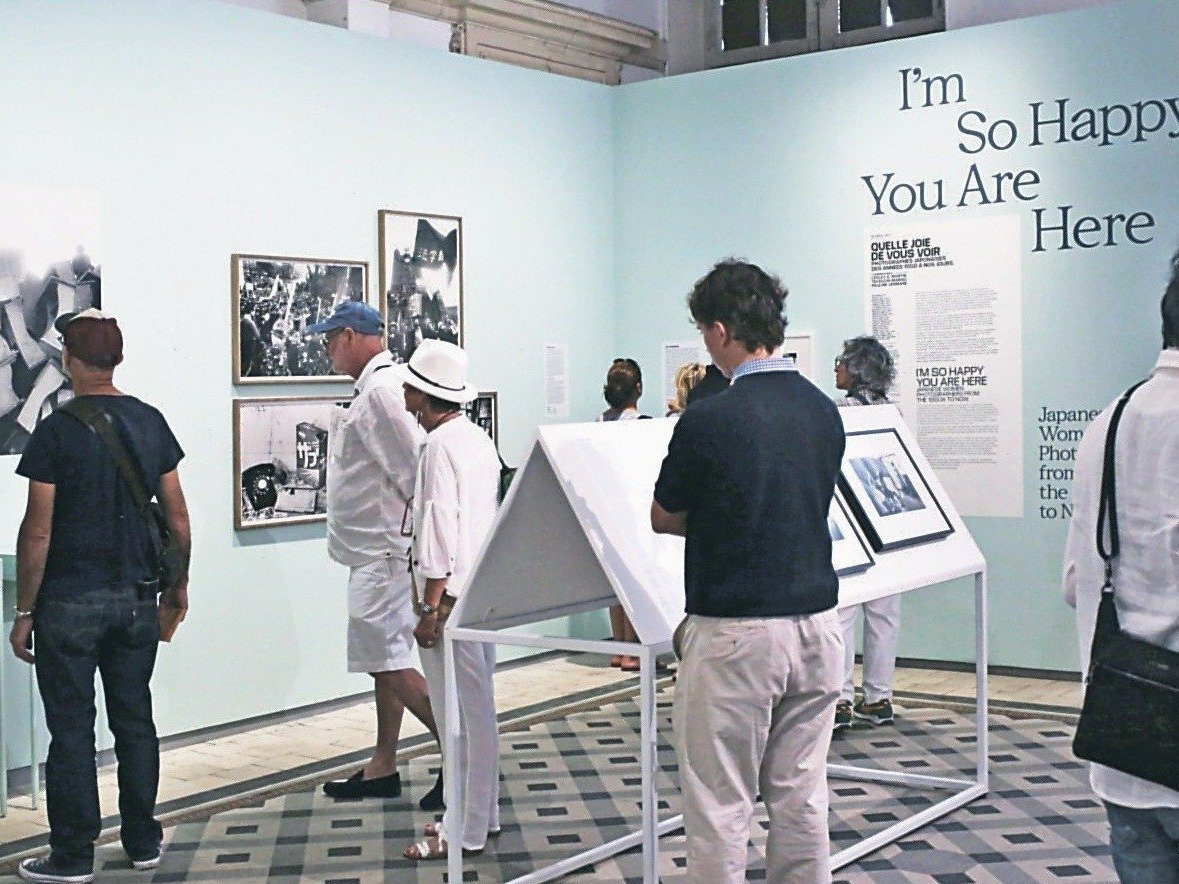 ＜見聞録 写真＞竹内万里子仏 アルル国際祭 「女性」の枠組みなくす一歩｜北日本新聞webunプラス