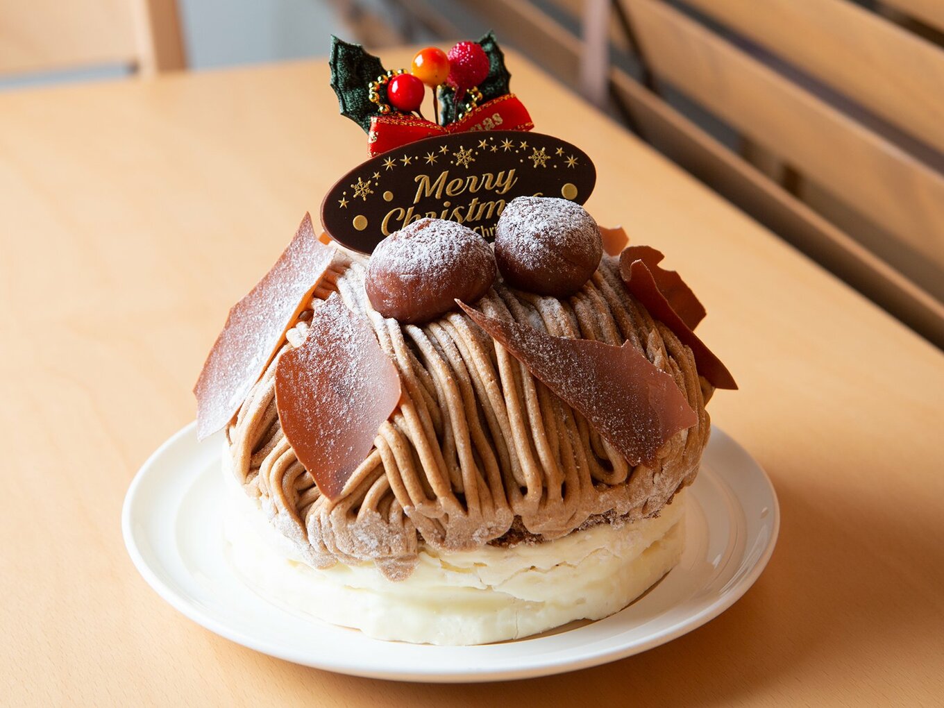 赤いイチゴタルトで華やかクリスマス！【②富山のXマスケーキ2024】｜北日本新聞webunプラス