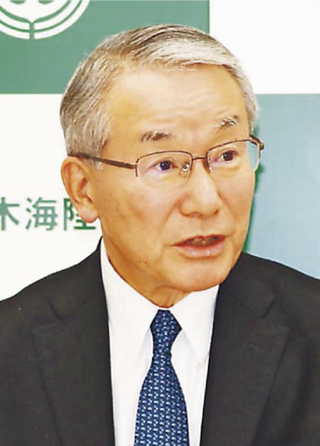 伏木海陸、移動式クレーン1基導入 万葉ふ頭（高岡）の「沖待ち」解消｜北日本新聞webunプラス