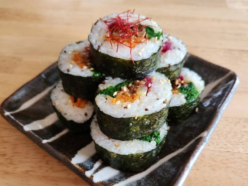 エゴマたっぷり恵方マキンパ【休日のレシピ (55) 】 コノコト｜北日本新聞webunプラス