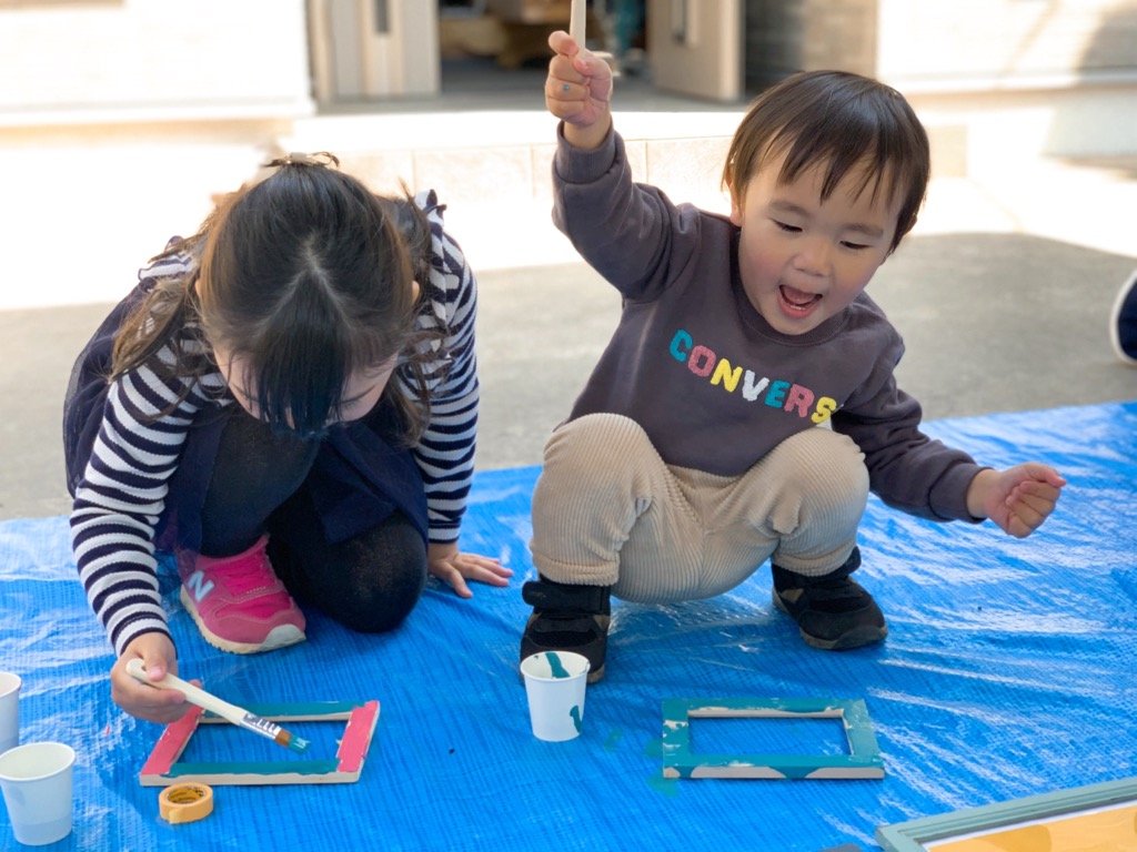 小さな子も一緒に！簡単アンティークフォトフレームを作ろう【子どもと楽しむ 片付け＆DIY術（4）】 コノコト｜北日本新聞webunプラス