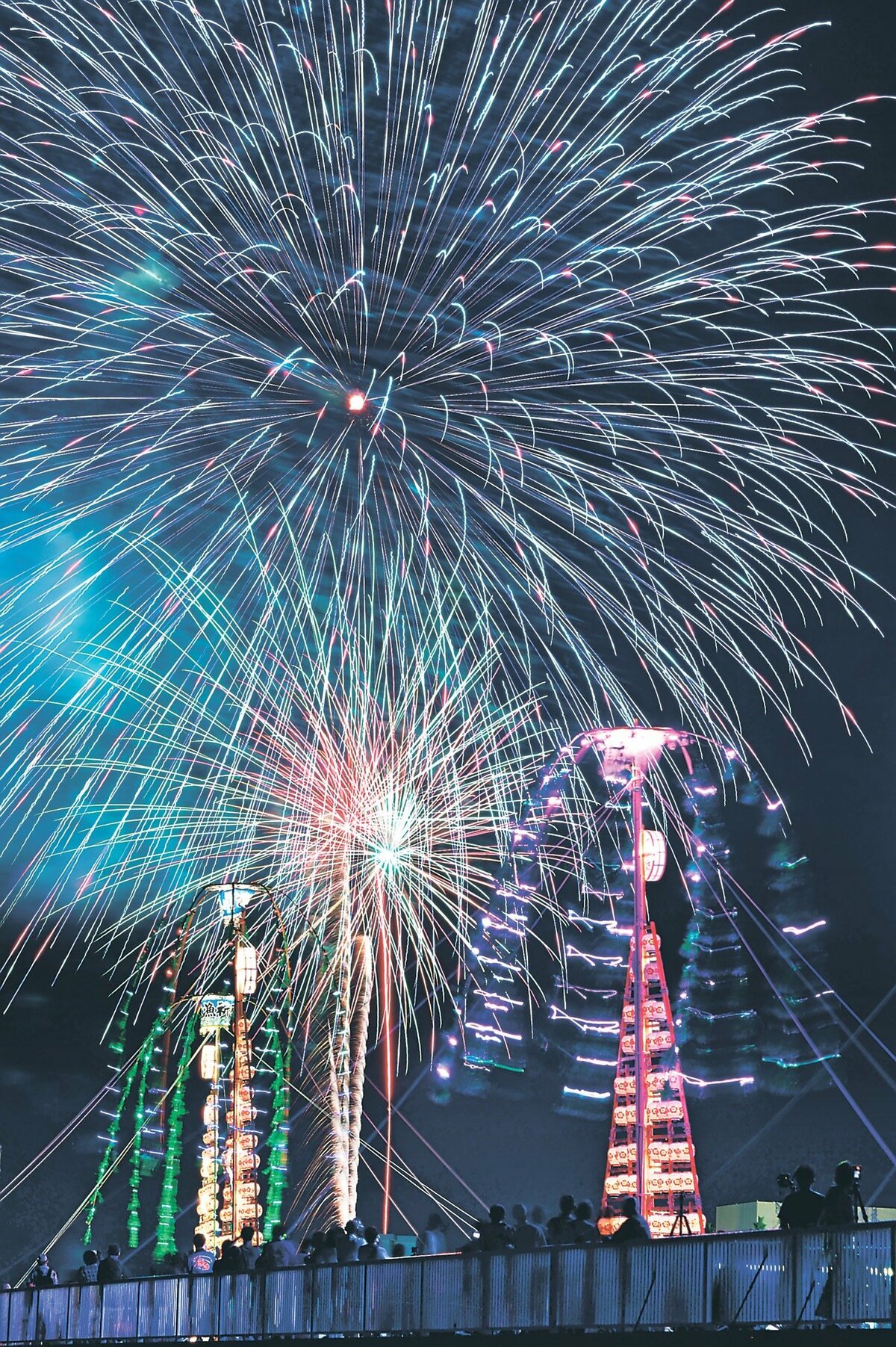 たてもんと大輪に歓声 じゃんとこい魚津まつり｜北日本新聞webunプラス