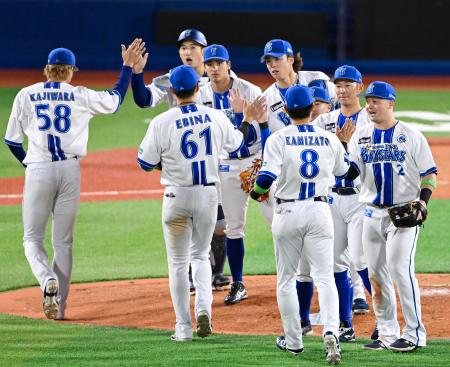 DeNAが白星スタート｜北日本新聞webunプラス