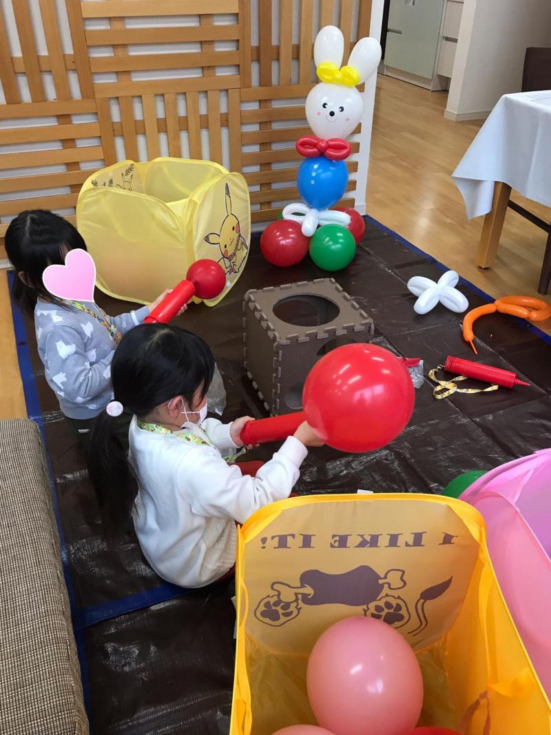 バルーンアートで うさぎちゃん出来ました。 コノコト｜北日本新聞webunプラス