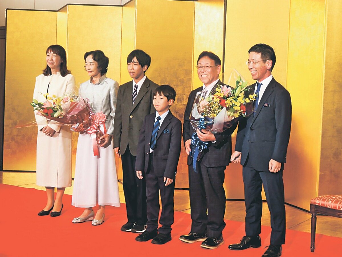 高田富山市議会議長の就任、支援者ら祝う｜北日本新聞webunプラス