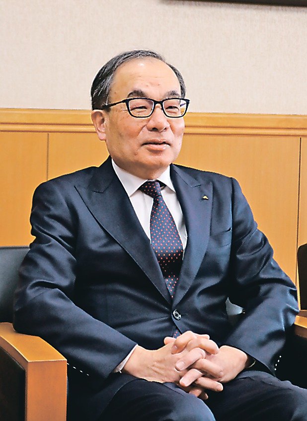 高校再編「意義伝える」 蔵堀副知事、本社で再任あいさつ｜北日本新聞webunプラス