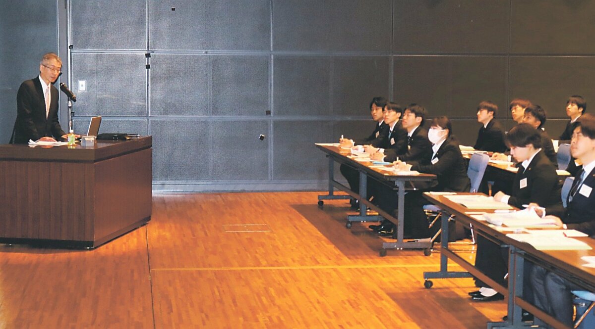 「品質意識し、いい仕事を」 富山で県経営者協会新人研修｜北日本新聞webunプラス