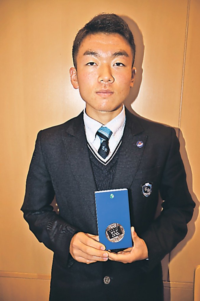 T1のMVPに中井（富山北部高） サッカーU18県リーグ表彰｜北日本新聞webunプラス