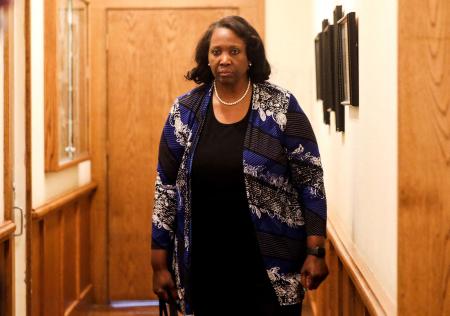 FRB理事解任を差し止め｜北日本新聞webunプラス