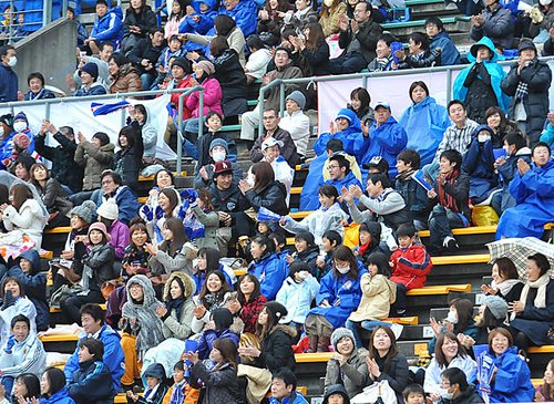 Jに挑んだ1年―カターレ富山（下）観客動員｜北日本新聞webunプラス