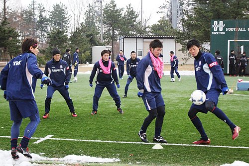 2年後J1昇格狙う 今季は中位以上目標｜北日本新聞webunプラス