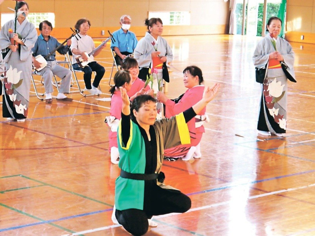 民謡民舞全国大会へ総仕上げ となみ野民遊会、2年連続出場｜北日本新聞webunプラス
