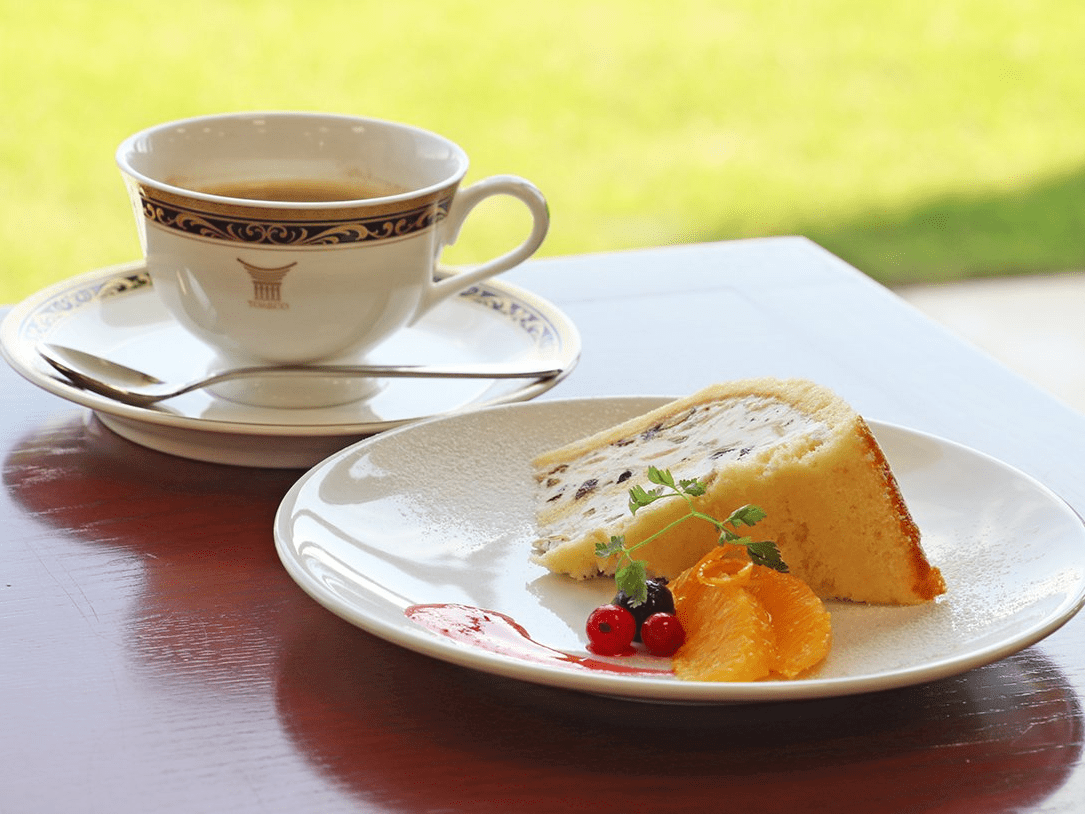 【注目の店】オリーブの加工品ずらり レストランも併設 「オリーブハウス」（砺波市）｜北日本新聞webunプラス