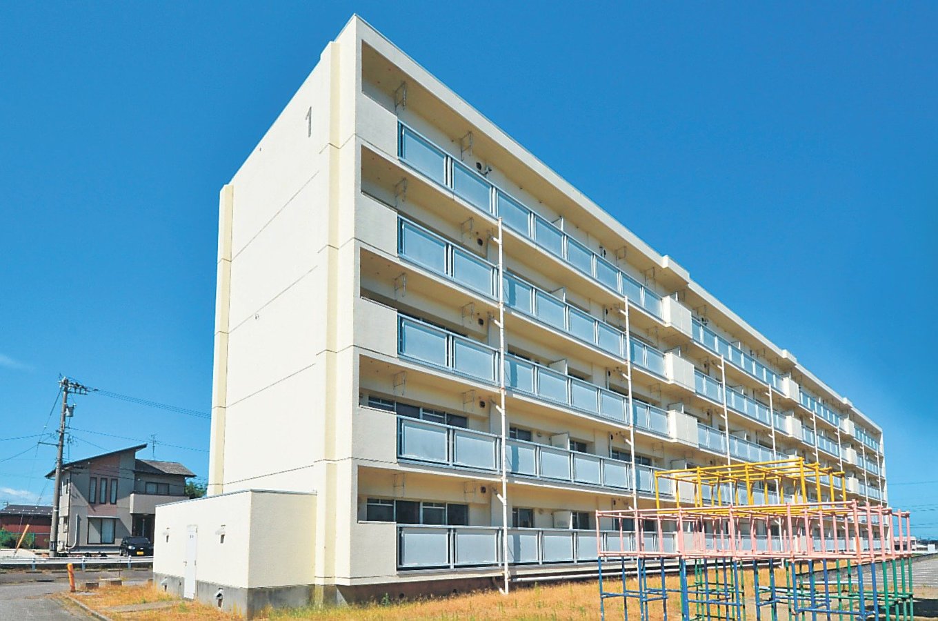 氷見の集合住宅改修、地震被災者らに賃貸 ビレッジハウス｜北日本新聞webunプラス