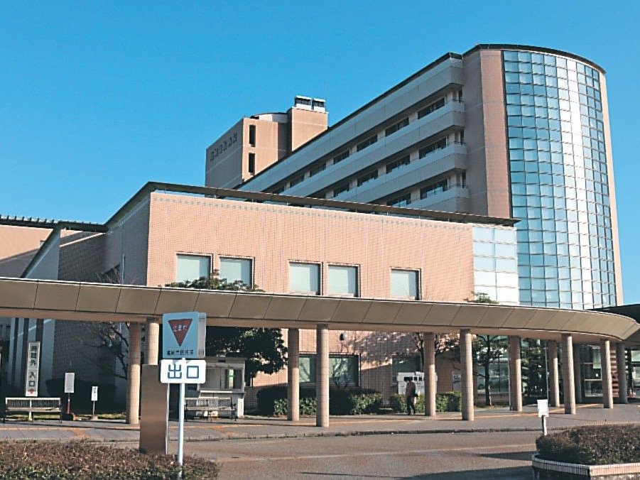 高岡市民病院、25年度赤字14億円見込み 緊急対策会議設置｜北日本新聞webunプラス