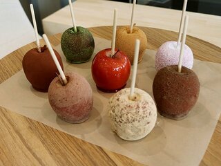 リンゴあめ専門店、マルートに24日オープン 全国展開の「Candy apple」｜北日本新聞webunプラス