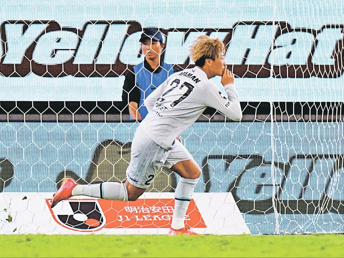 碓井、押し込んで先制 J1福岡｜北日本新聞webunプラス