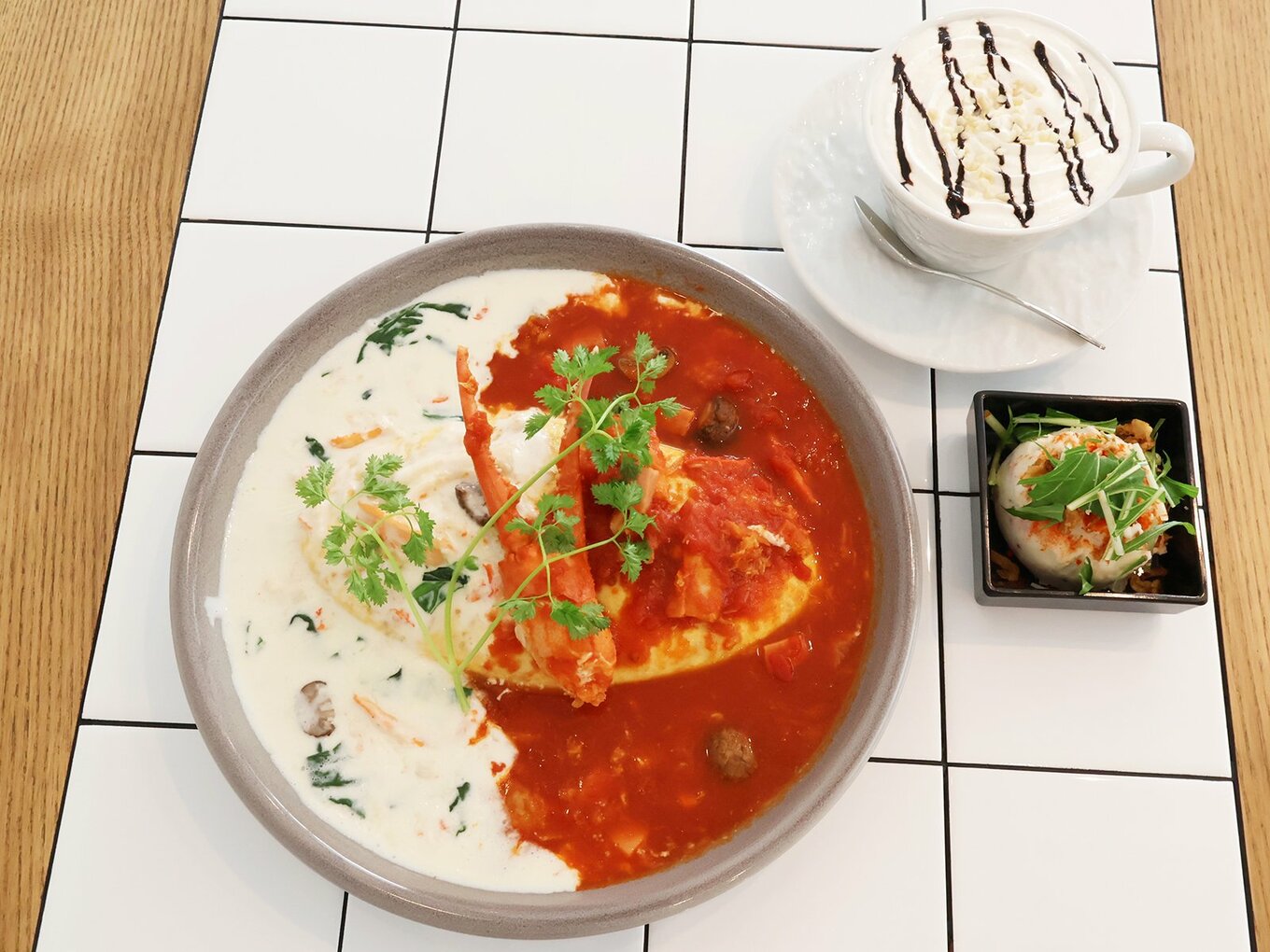 【注目の店】アートのように楽しむオムライス専門店「OMU.OMU（オムオム）」（富山市）｜北日本新聞webunプラス